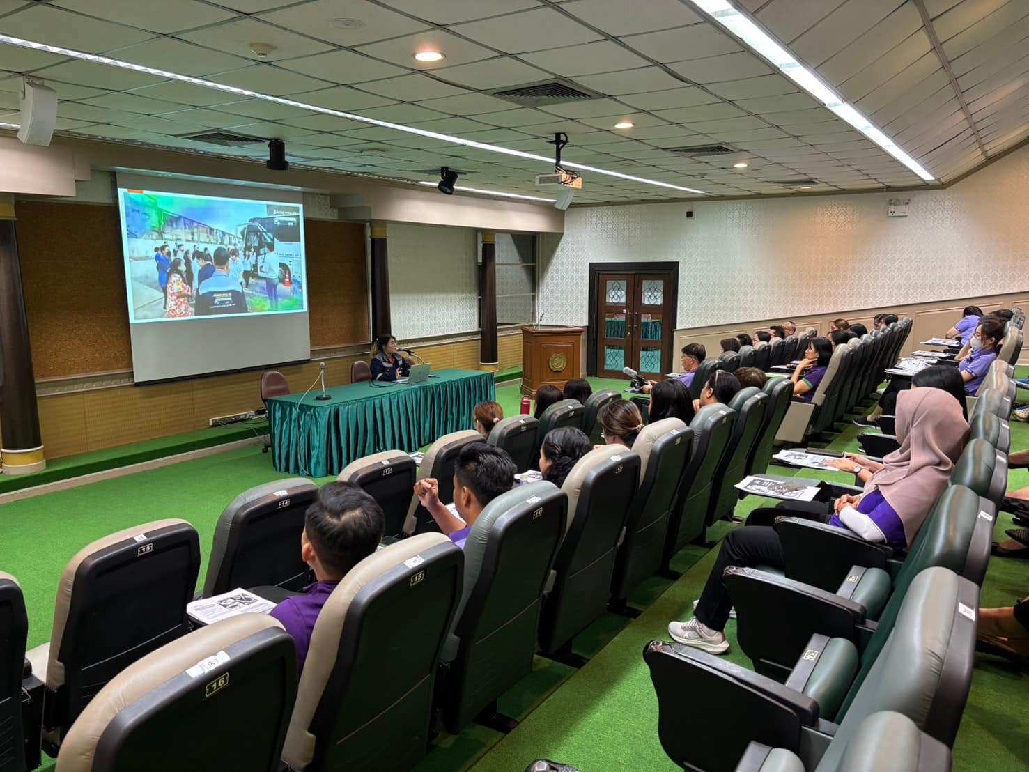 Workshop for Bus Travels' Safety and Emergency Response - Satit Kaset IP